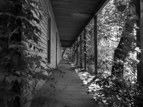 Higdon Hotel, Reliance, TN - 4 - side view northest closer | Higdon ...